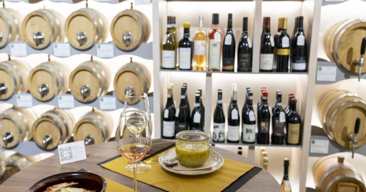 Como: City Tour with Lunch, Aperitif, and Brewery Dinner | GetYourGuide