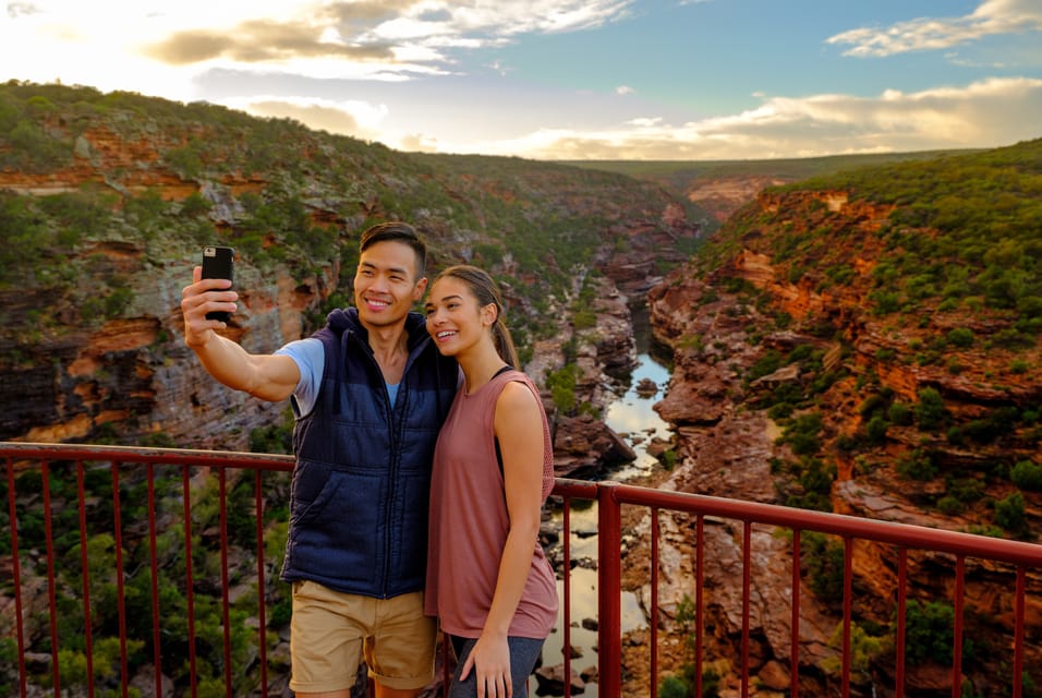 Perth: 4-Day Coastal Loop to Monkey Mia with Accommodation | GetYourGuide