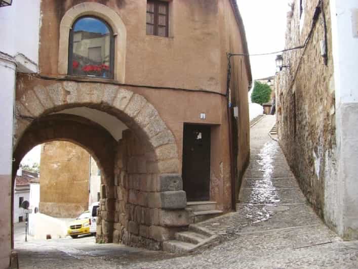Cáceres: City Highlights Walking Tour with Local Guide | GetYourGuide