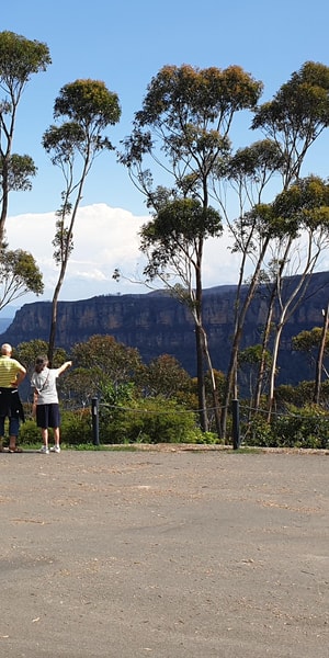 Katoomba: Blue Mountains Full-Day Hop-On Hop-Off Bus Tour | GetYourGuide