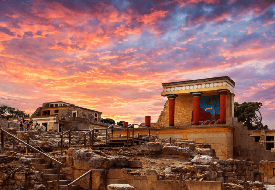 Heraklion: Knossos Palace, Heraklion Museum, and Market Tour | GetYourGuide