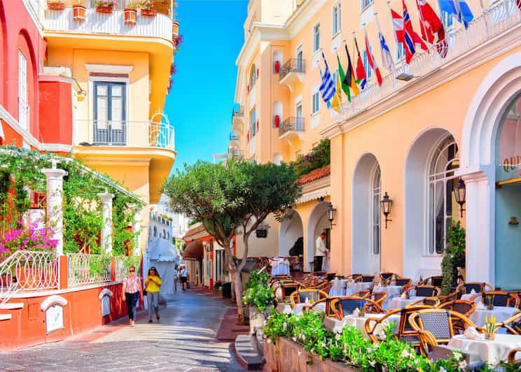 Napoli: Capri Island med hydrofoil | GetYourGuide