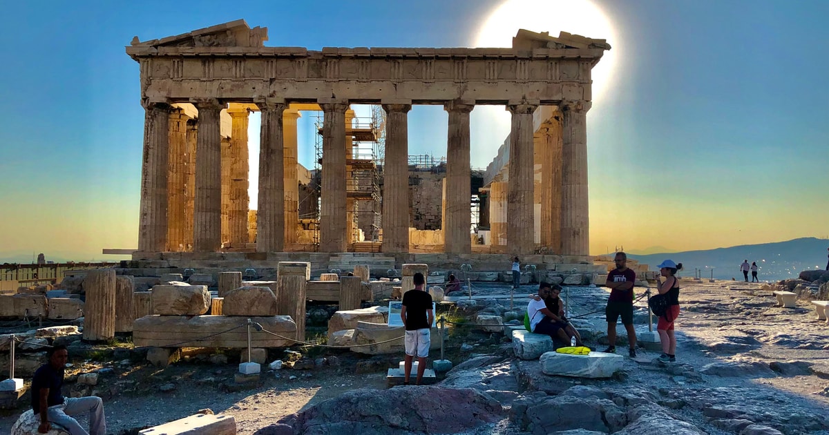 Athens: Acropolis and Historical Center Walking Tour | GetYourGuide