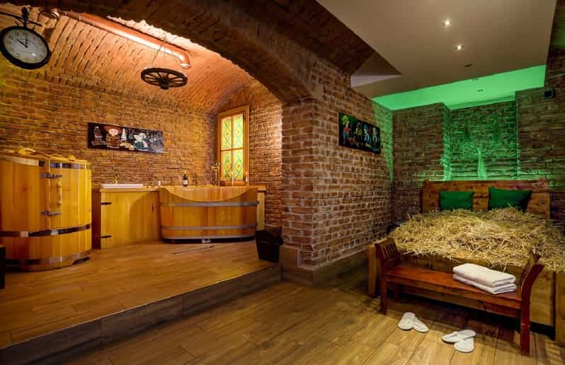 Praag: Private Bier en Wijn Spa Experience met drankjes | GetYourGuide