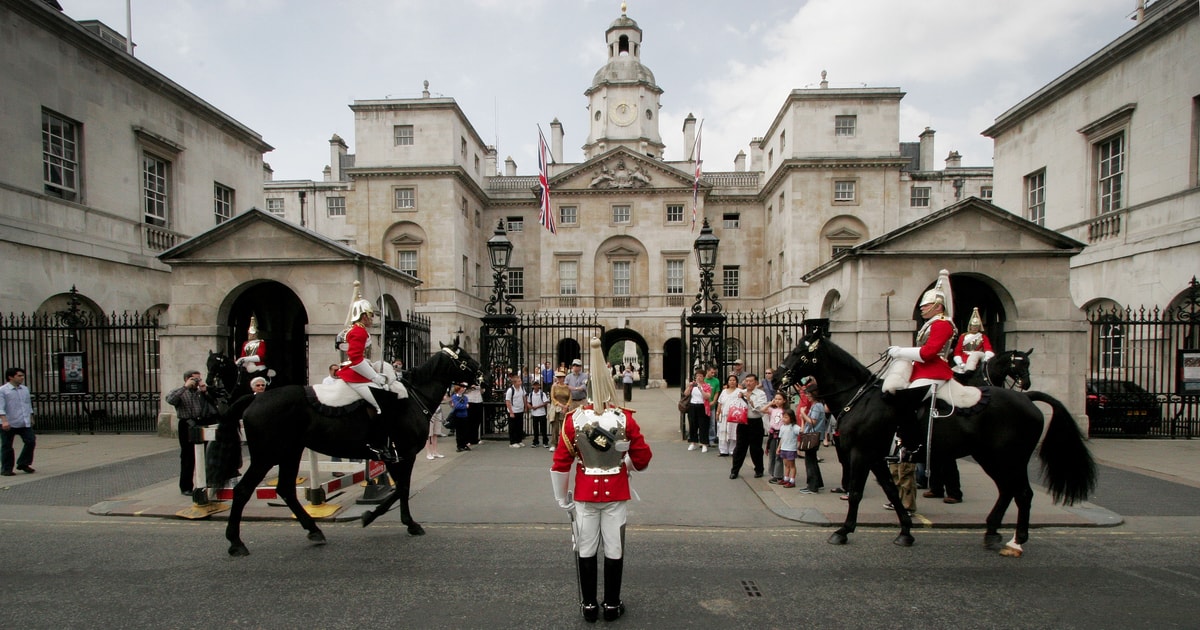 London: Household Cavalry Museum Entry Ticket | GetYourGuide