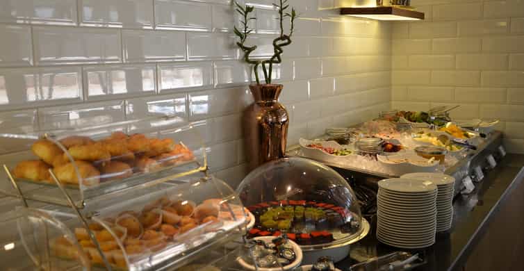 RUH Riyadh: King Khalid Airport Premium Lounge Access | GetYourGuide