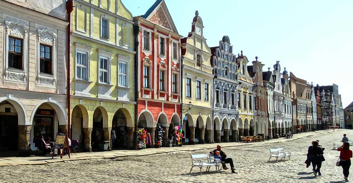 The Painted Ladies of Telč: A Self-Guided Audio Tour | GetYourGuide
