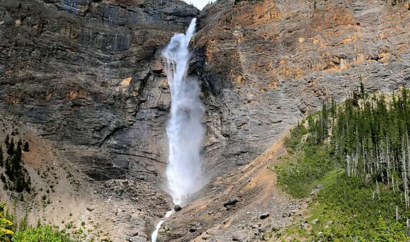 Banff: Vydejte se za vodopády do národních parků Banff a Yoho ...