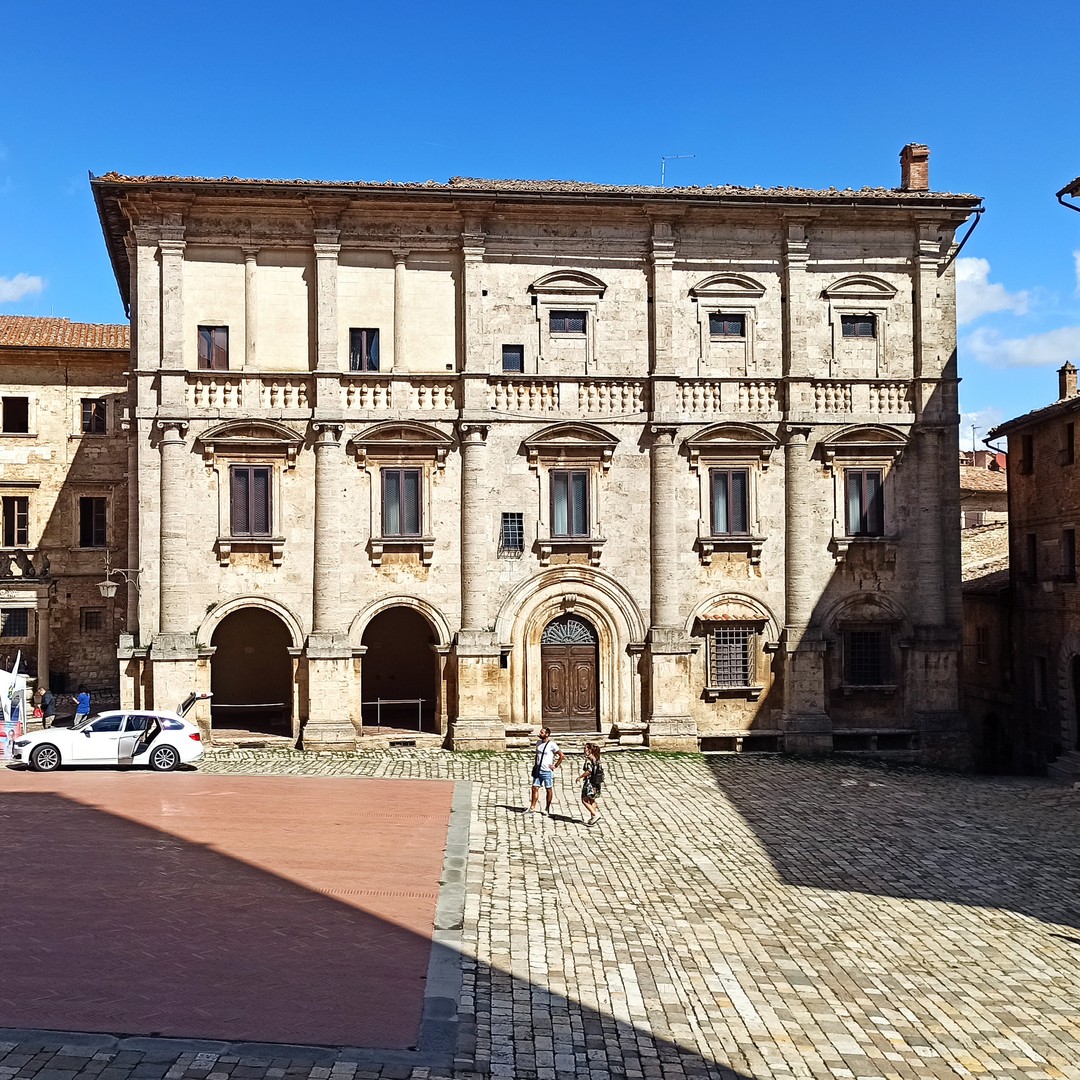 From Florence: Val d'Orcia Region Private Wine Tasting Tour | GetYourGuide