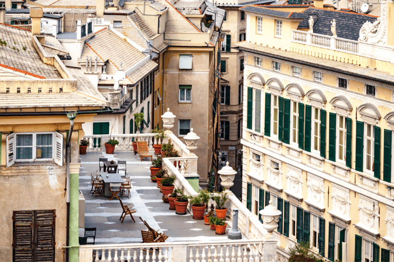 Genoa: First Discovery Walk and Reading Walking Tour | GetYourGuide