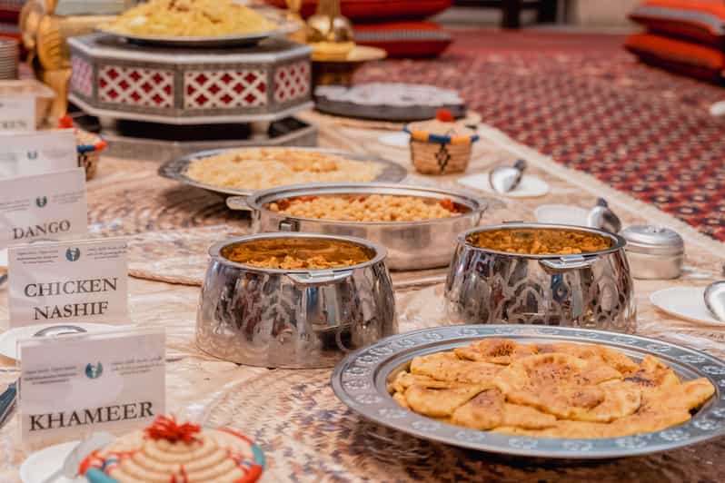 Dubai: Emirati Hospitality Trolley Tour with Breakfast | GetYourGuide