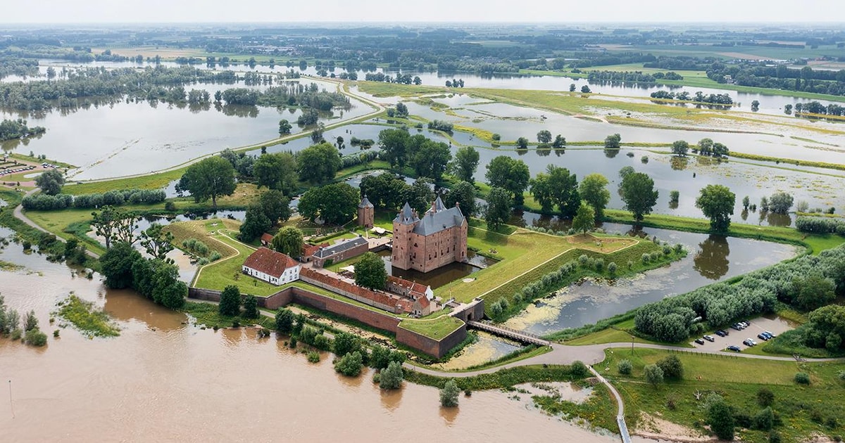 Loevestein Castle Entry Ticket | GetYourGuide