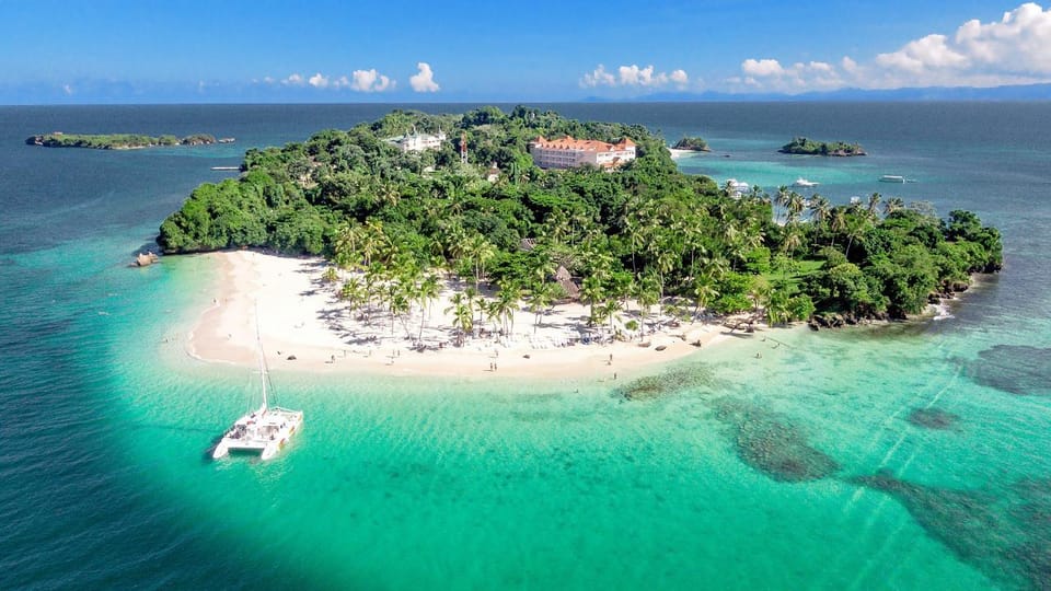 Samana: Guided Day Trip with Buffet Lunch and Whale Watching | GetYourGuide