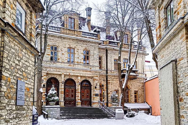 Tallinn: tour guidato a piedi dei punti salienti della città | GetYourGuide