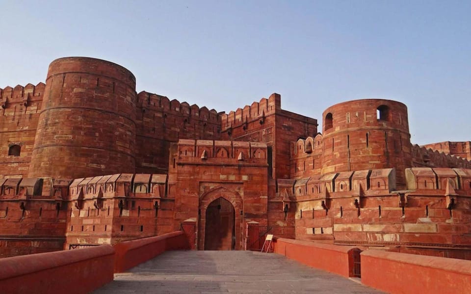 5-Day Tour of Delhi, Agra, Gwalior, Ochhaa, and Khajuraho | GetYourGuide