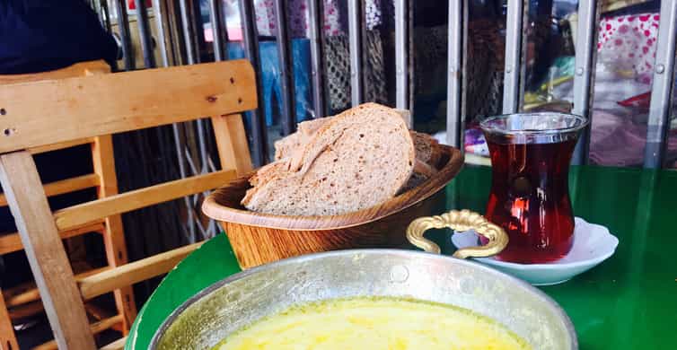 Istanbul: Vandringstur med guide till det turkiska köket | GetYourGuide