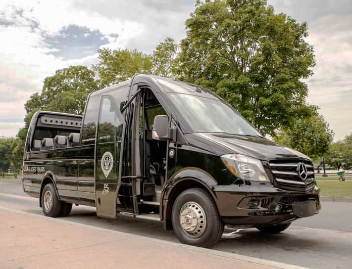 Washington DC: Guided Landmarks Bus Tour & National Archives | GetYourGuide