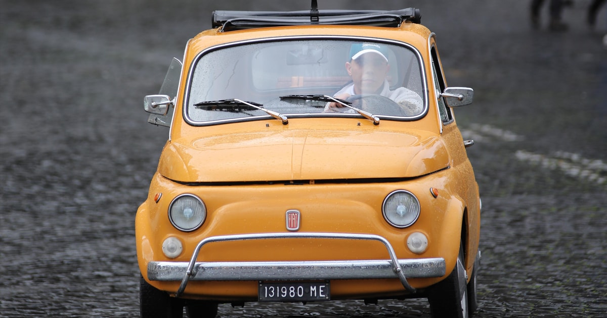 Cinquecento Vintage Rome City Photo Tour | GetYourGuide