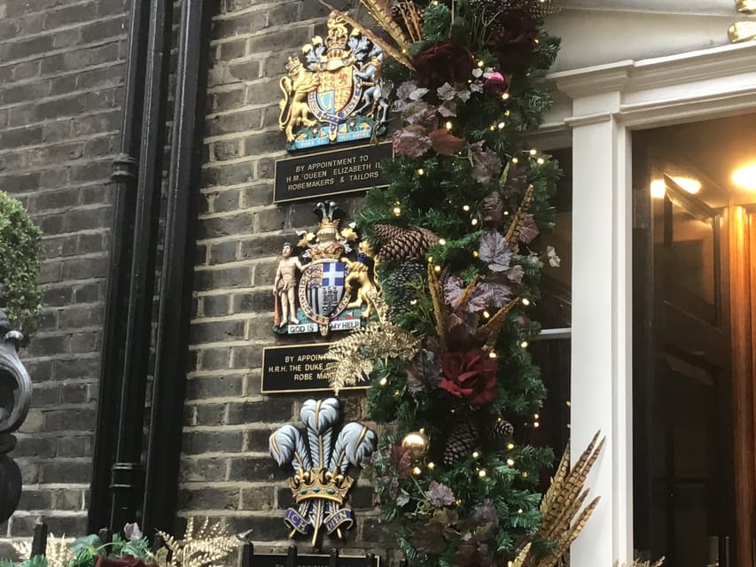 London: Queen Elizabeth II Private Walking Tour | GetYourGuide