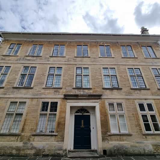 Cirencester’s Hidden History: A Self-Guided Audio Tour | GetYourGuide