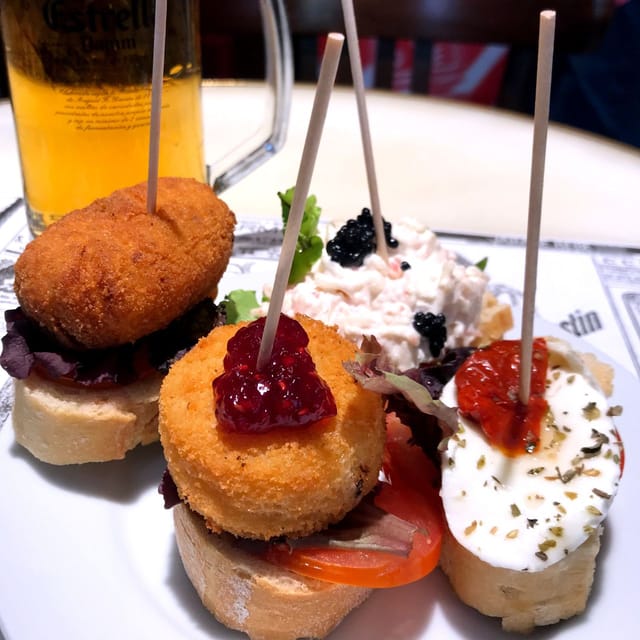 Barcelona: Private Guided Vermut Tour with Tapas and Drinks | GetYourGuide