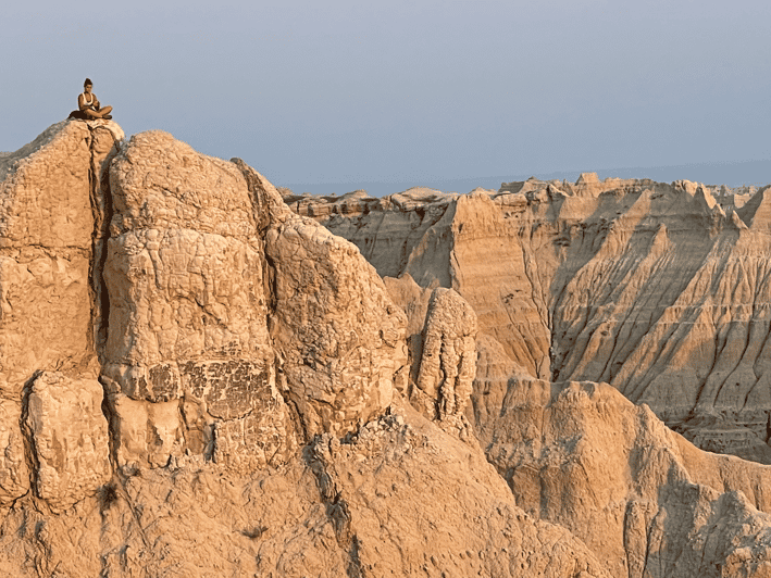 From Rapid City: Epic Badlands Tour and Legendary Wall Drug | GetYourGuide