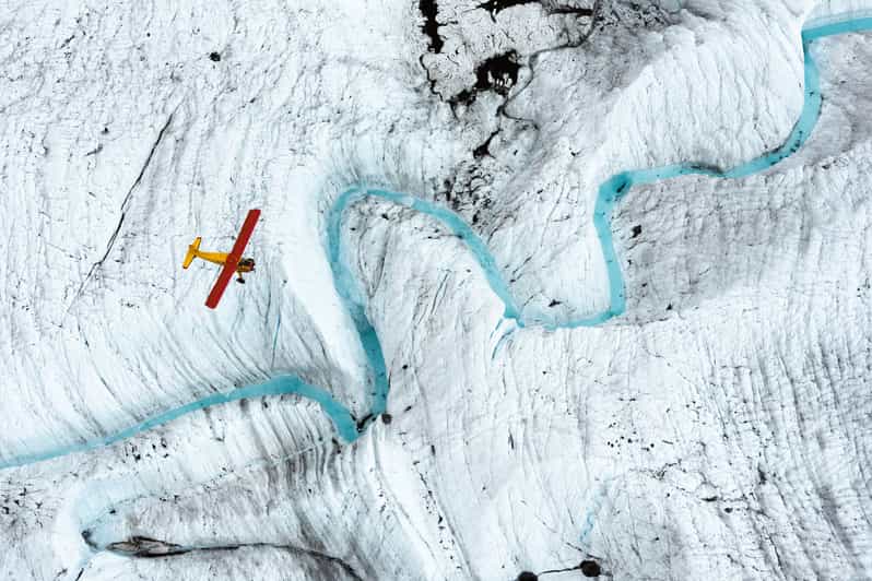 McCarthy: 2-Hour Jewels of the Wrangells Flightseeing Tour | GetYourGuide