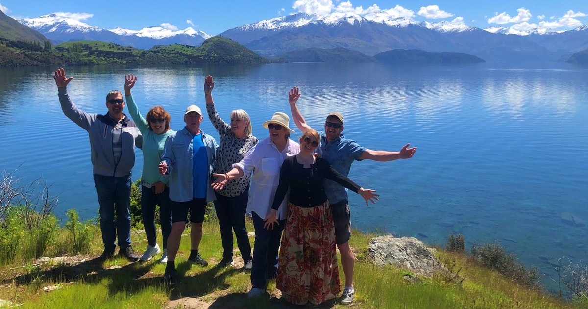 Vanuit Wanaka: Ruby Island 1 uur durende cruise en fotowandeling ...