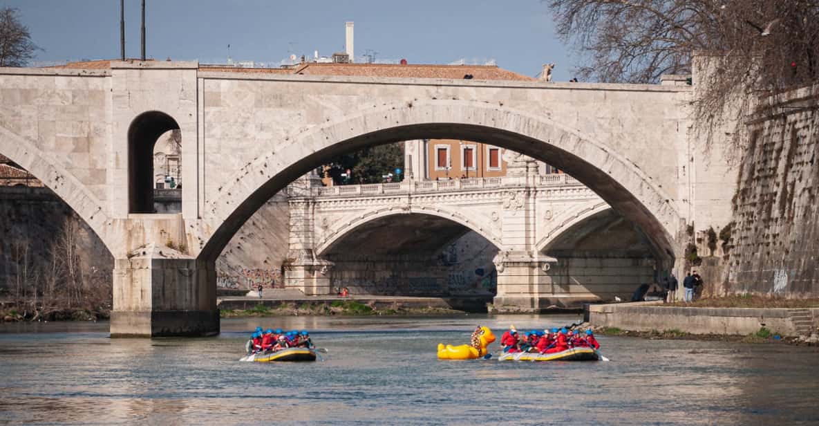 Rome: Urban Rafting Tour naar Tibereiland met een lokale pizza ...