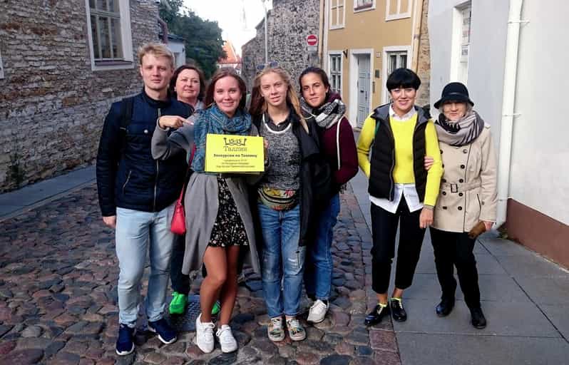 15:15 in Tallinn: Guided City Walking Tour with Small Group | GetYourGuide