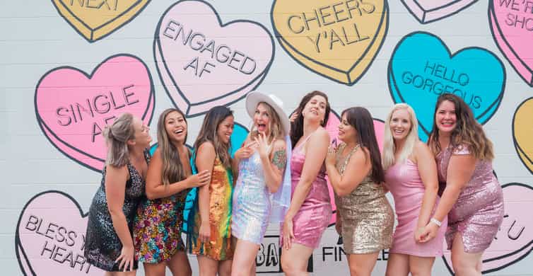 Nashville: Bachelorette Photoshoot in The Gulch | GetYourGuide