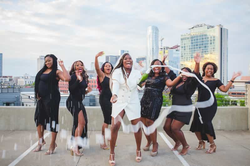 Nashville: Bachelorette Photoshoot in The Gulch | GetYourGuide