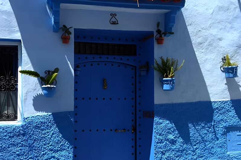 Van Tanger: Chefchaouen Private Day Tour | GetYourGuide