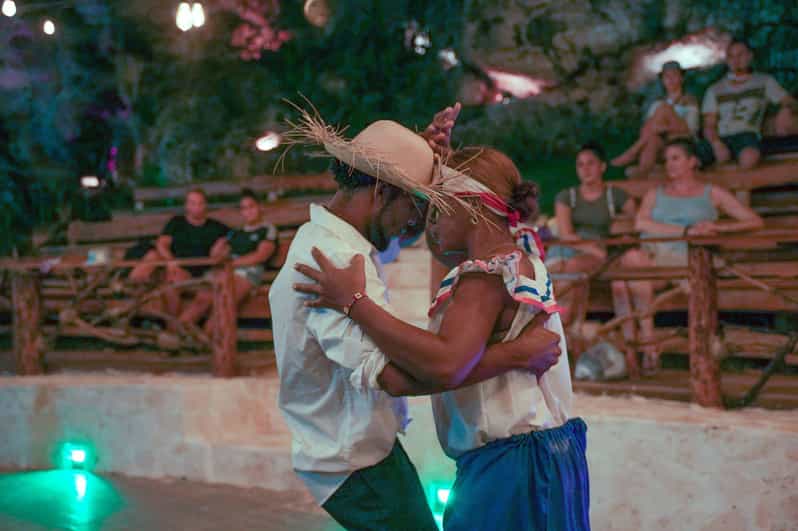 Punta Cana: Excursión en Buggy al Atardecer con Baño en Cueva y ...
