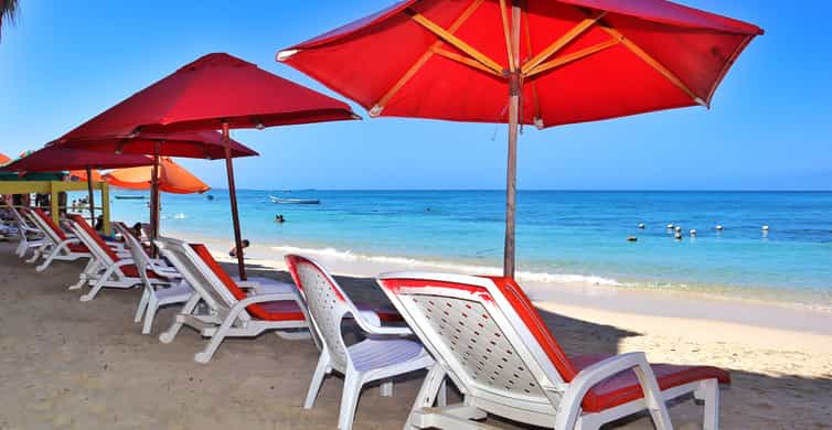 From Cartagena: Boat Trip to Playa Tranquila with Beach Club | GetYourGuide