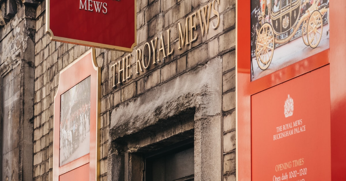 Royal London Private Tour with Skip-the-line Queen’s Gallery | GetYourGuide
