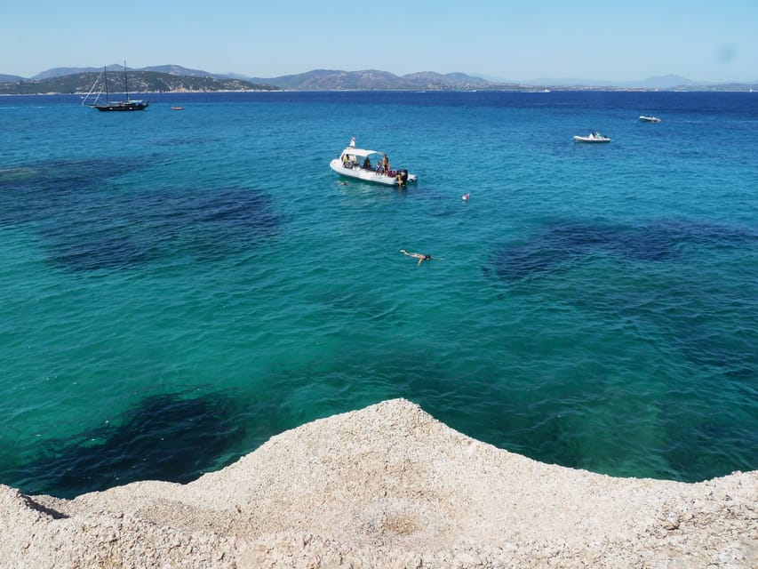 Από την Olbia: στο νησί Tavolara: Εκδρομή με φουσκωτό στο νησί Tavolara ...