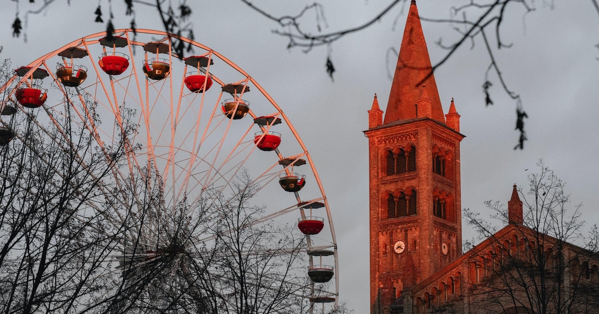 Potsdam: Arts and Culture Walking Tour with Local Guide | GetYourGuide