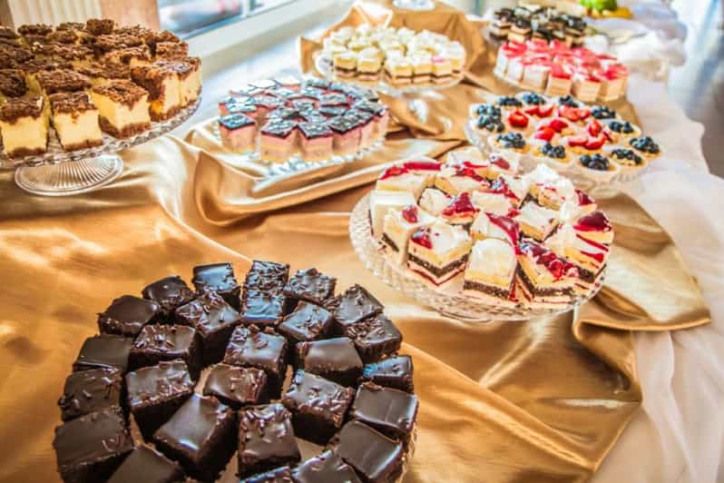 Bonn: Afternoon Boat Tour with Music, Coffee, and Cakes | GetYourGuide