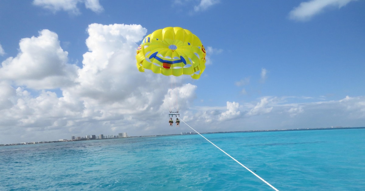 Cancun Snorkeling, Parasailing i Wave runners | GetYourGuide