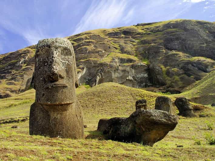 The Moai Factory: The mystery behind the volcanic stone stat | GetYourGuide