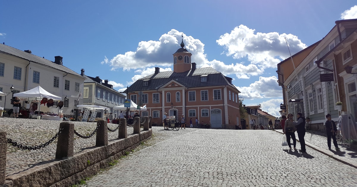 Depuis Helsinki : Excursion guidée d'une journée à Porvoo avec ...