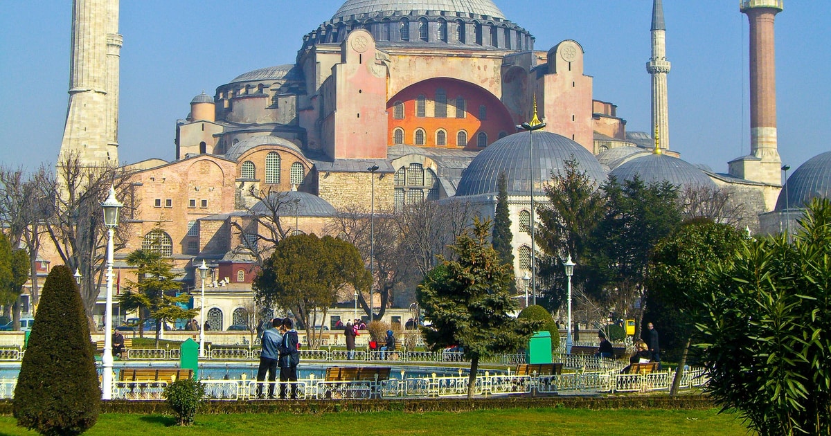 Istanbul: 2-Day Private Highlights Tour with Entry Tickets | GetYourGuide