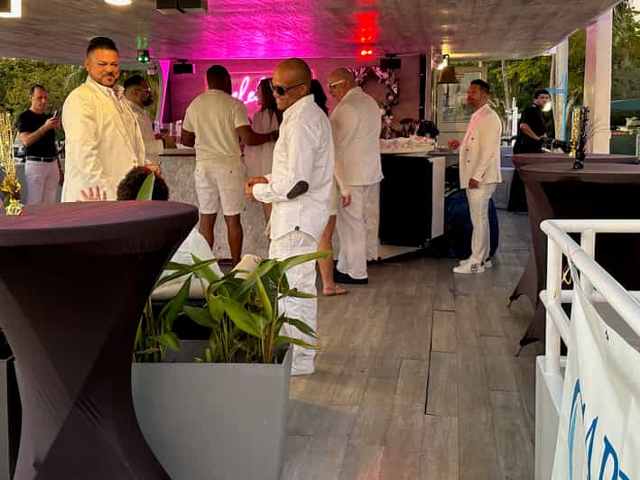 Miami: Latin Boat Party Cruise on Luxury Yacht with Open Bar | GetYourGuide