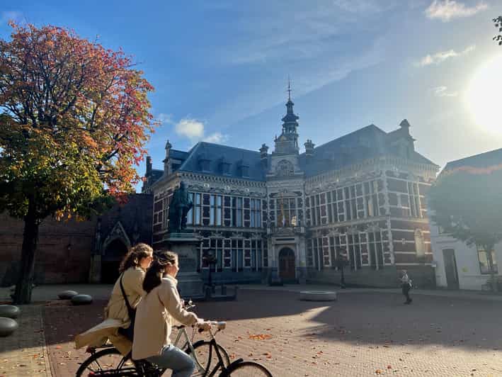 Utrecht: hoogtepunten en geheimen met een wandeltocht | GetYourGuide