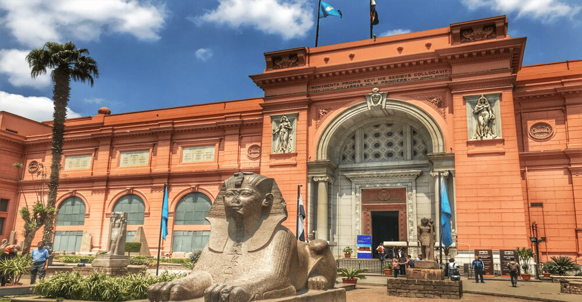 Caïro: Rondleiding Nationaal Museum en Egyptisch Museum met Lunch ...