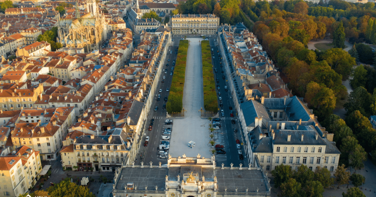 Nancy : Vrijgezellenfeest Buiten Smartphone Spel | GetYourGuide