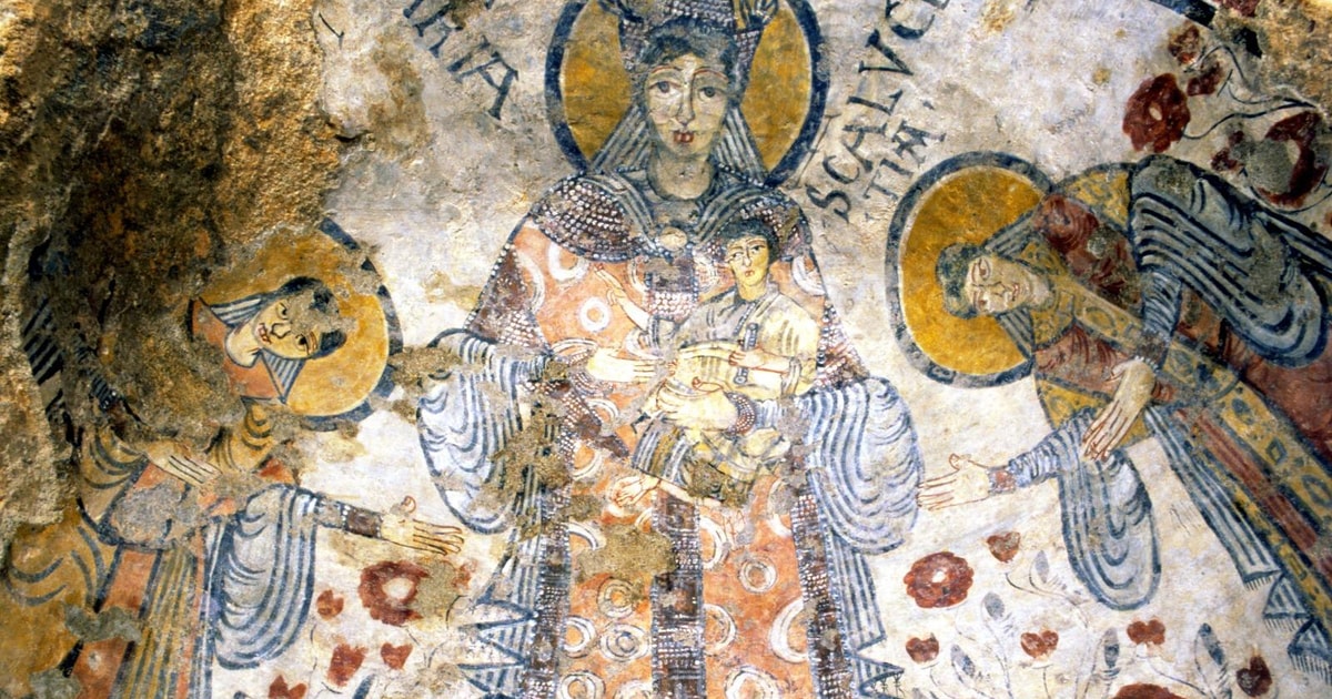 Fra Matera: Dagsudflugt til de 3 krypter med entrébillet | GetYourGuide