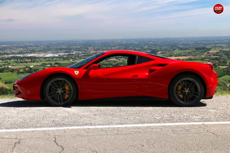 Bologna: Ferrari VIP-Erlebnis mit Testfahrt und Museum | GetYourGuide