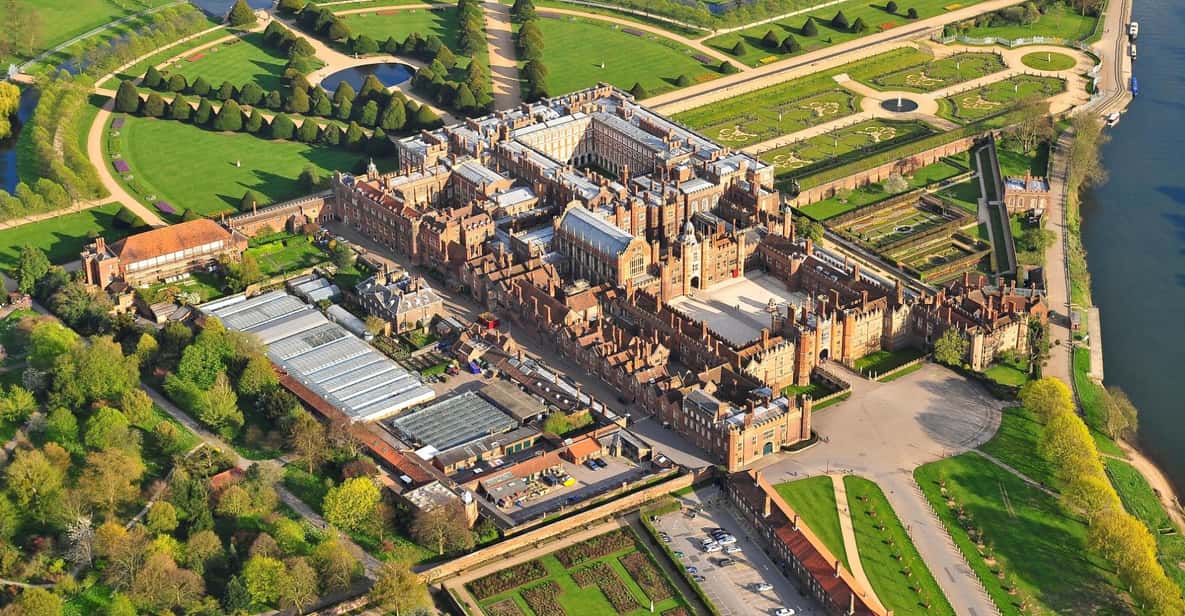 London: Royal Hampton Court Guided Tour with Afternoon Tea | GetYourGuide